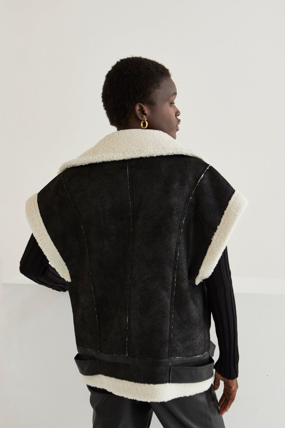 How to Style Vests: 5 Ways to Style Them | Crescent