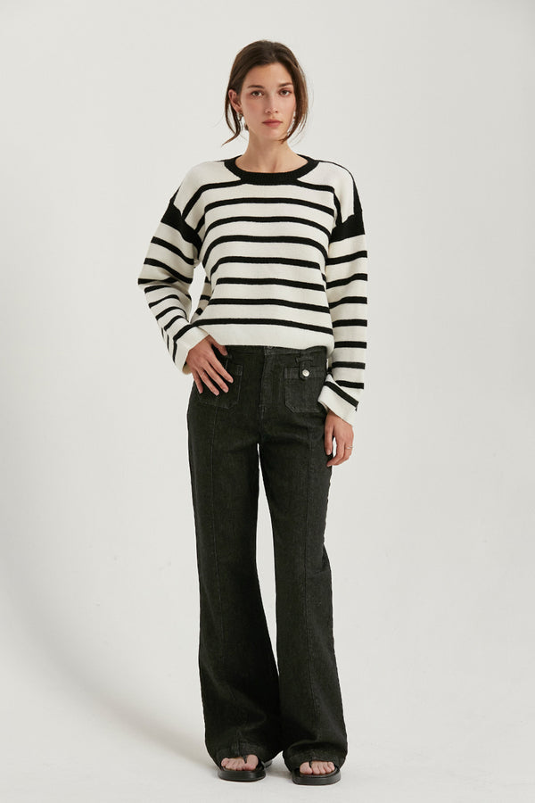 Chic Women’s Tops | Free Shipping on $75+ Orders | Crescent