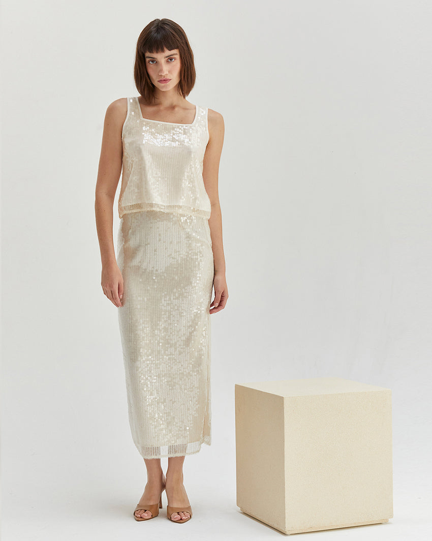 Chic Clothing | Minimalist Fashion | Shop Crescent